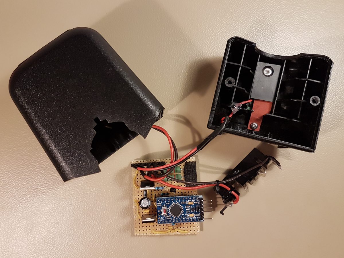 Build a Lithium-Ion Battery Charger on Arduino | μF
